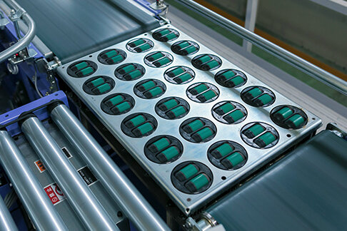 Sortation Systems| Products/Technology | Toyo Kanetsu, Manufacturer of ...